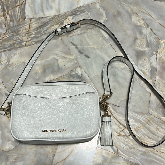 MICHAEL Michael Kors | Bags | Michael Kors White Crossbody Waist Belt ...